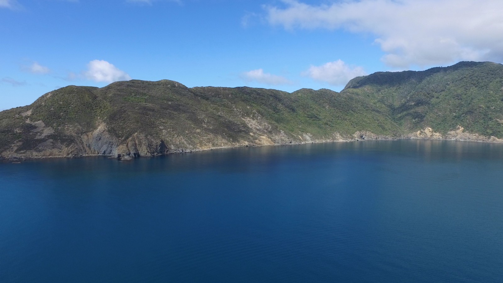 Outer Sounds | Cruise Guide